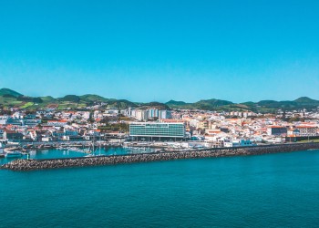 Gdzie I Kiedy Jechać Na Azory? Klimat I Pogoda | Gdzie i Kiedy